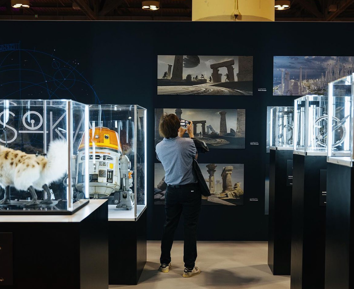 Stand Out In The Crowd: Innovative Trade Show Exhibit Designs - Leading ...